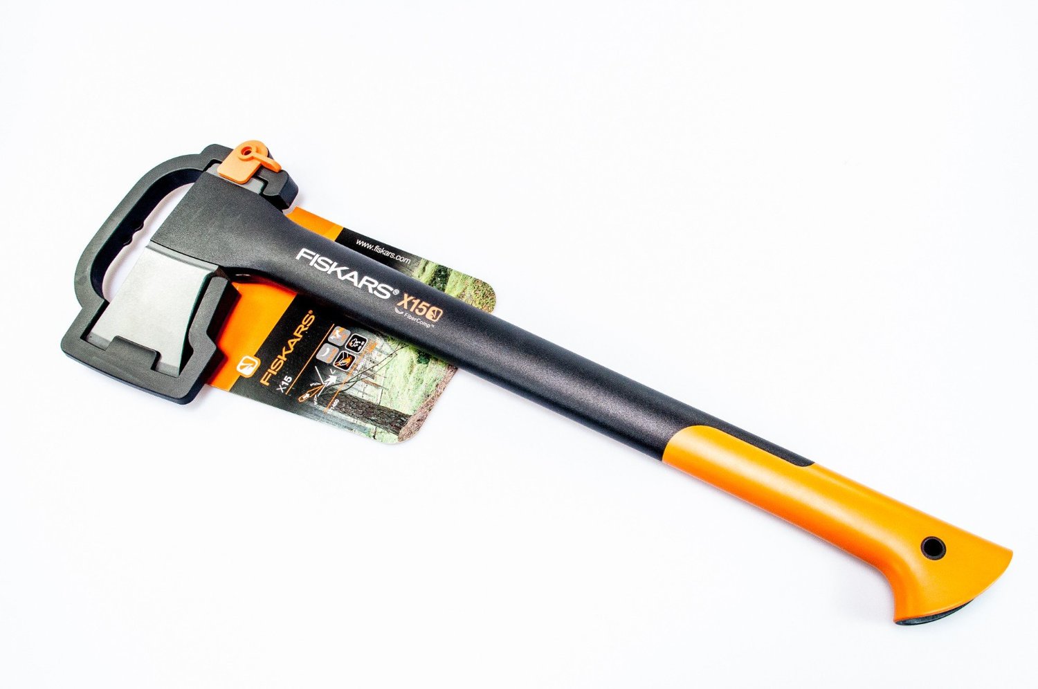 Fiskars X15 Universalaxt Test